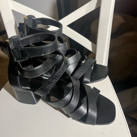 MICHAEL Michael Kors | Shoes | Like New Michael Kors Leather Sandals ...